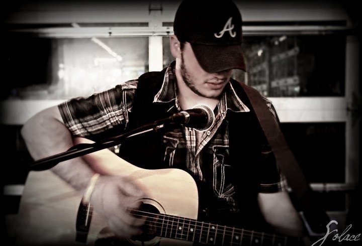 Logan Mac pays tribute to stay-at-home mothers with heartfelt new song